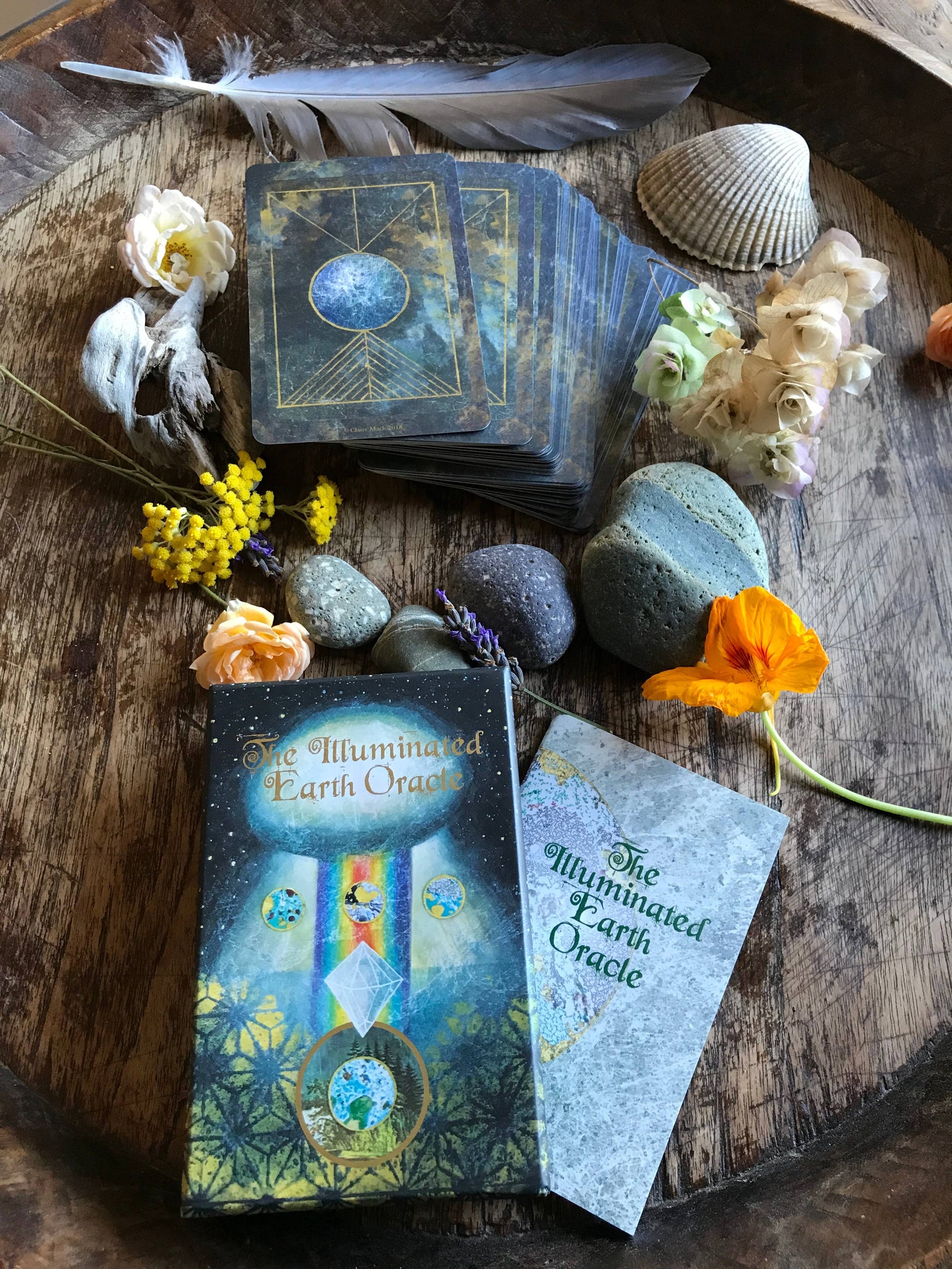 The Illuminated Earth Oracle Deck — TarotArts