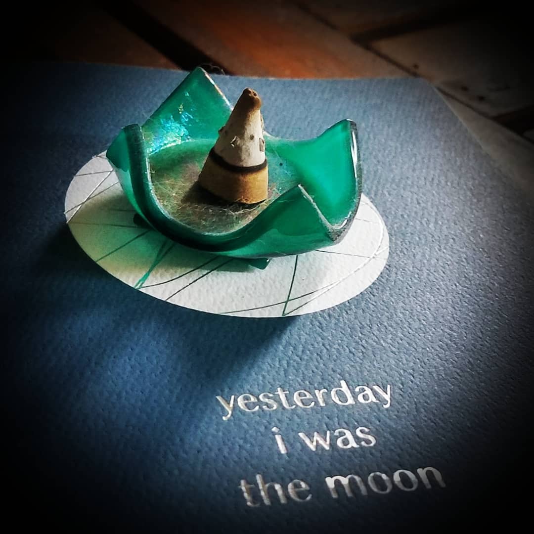 Midsummer Night's Dream - custom blend of jasmine & honeysuc: Incense ...