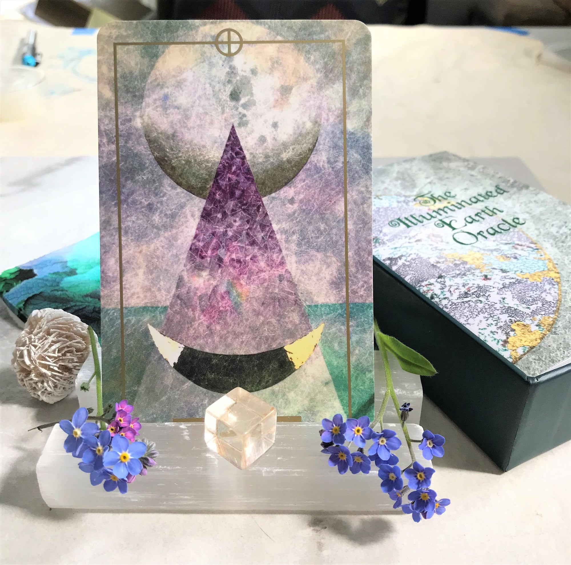 The Illuminated Earth Oracle Deck — TarotArts